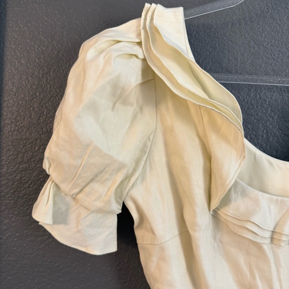ANTONIO MELANI | Tops | Nwt Antonio Melani X Courtney Grow Cora Ruffle ...